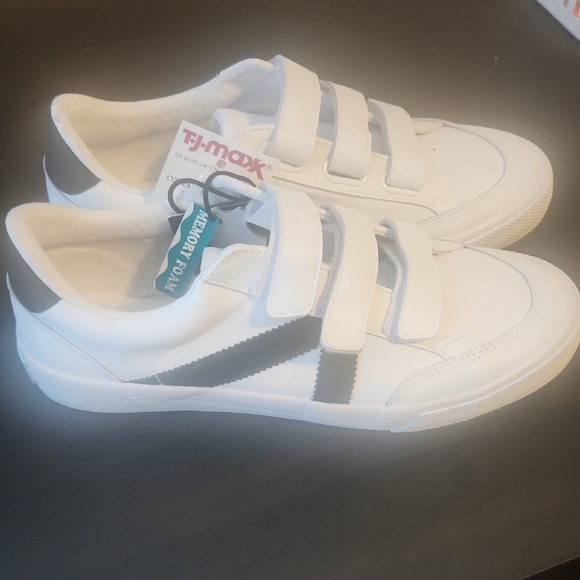 Rachel Zoe | Shoes | Nwt Rachel Zoe Tennis Shoes | Poshmark